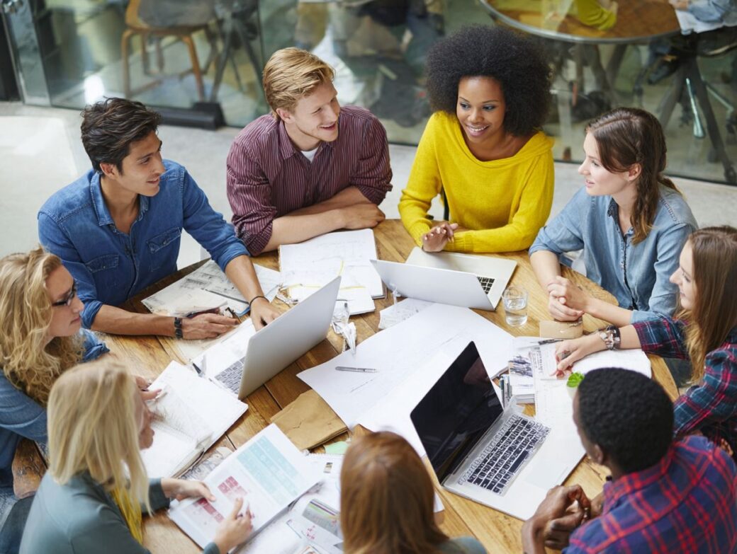 How To Choose The Right Business Education Program For Your Career Goals