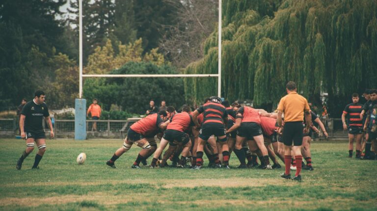 Rugby 101: A Beginner’s Guide To Rules, Positions & Scoring